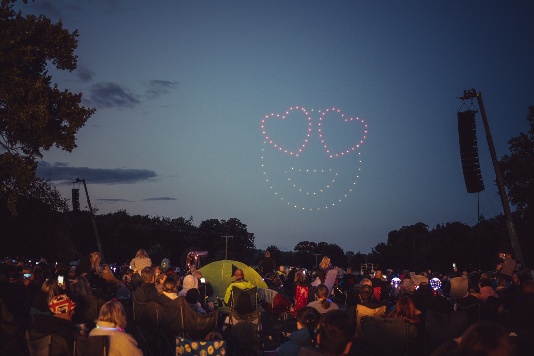 Propose with a drone light show - Drone display proposal